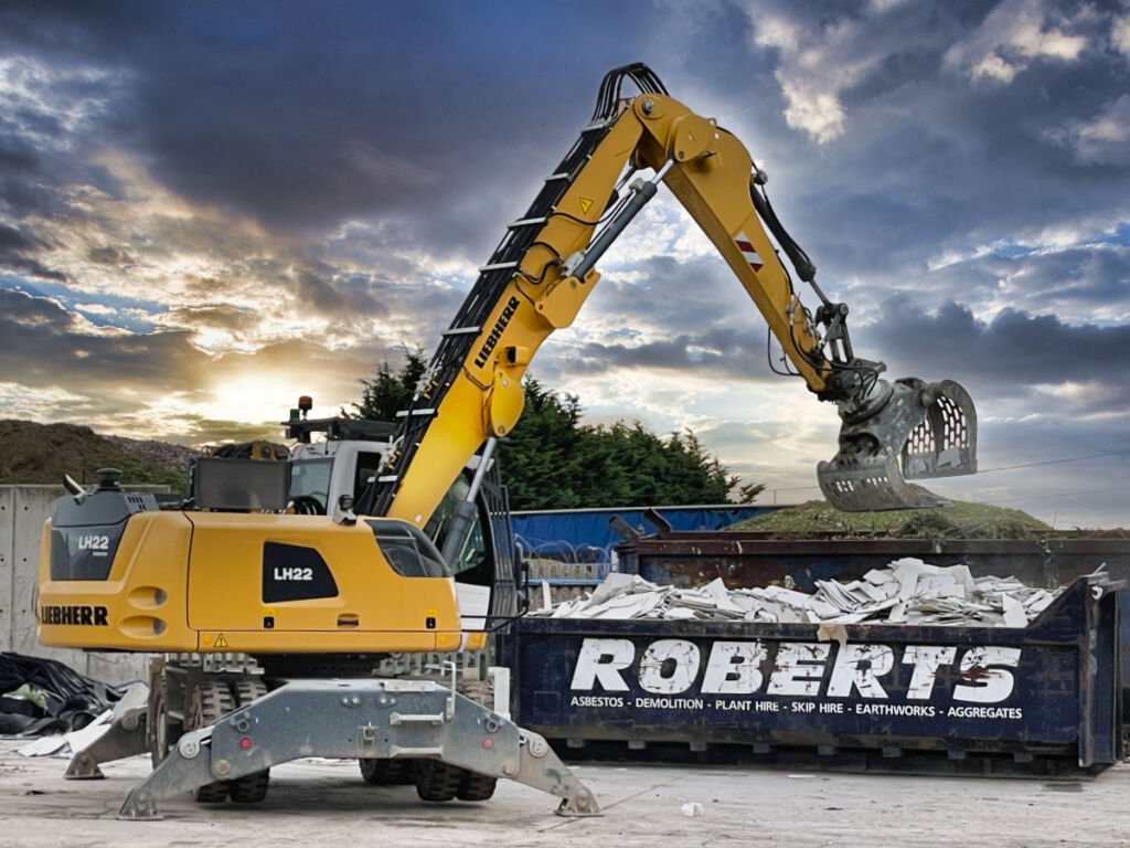 S Roberts Group invests in new material handler to boost recycling ...